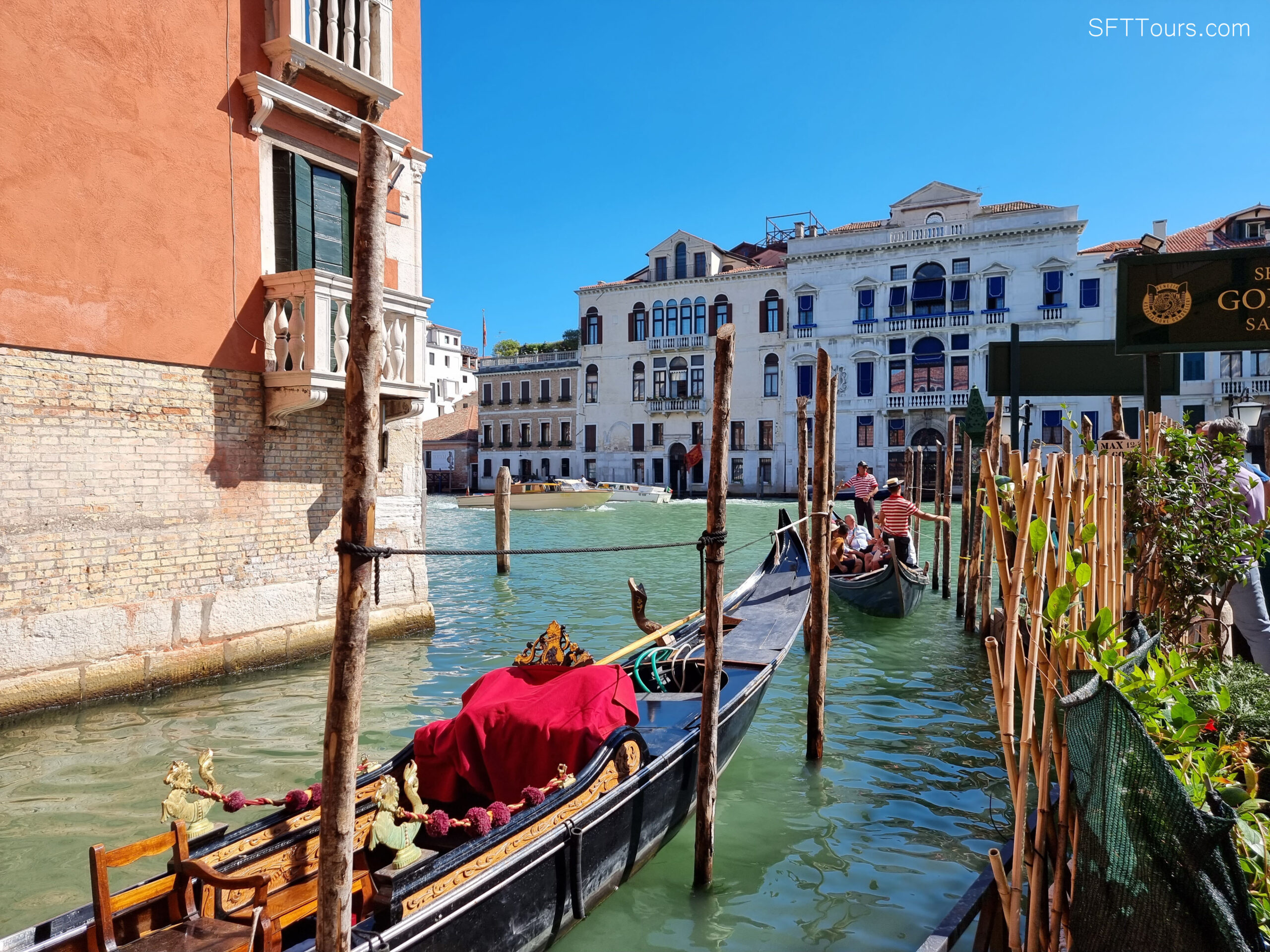 Venice Women Tour - SFT Tours | Trips for Women